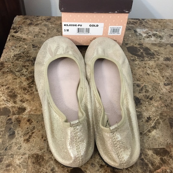 ruby & bloom | Shoes | Ruby Bloom Sparkly Gold Ballet Flats | Poshmark